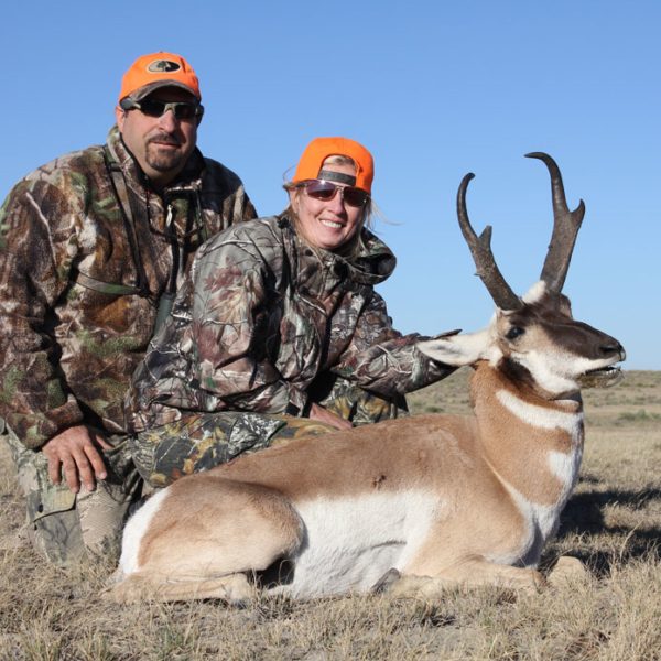 Guided Trophy Deer & Pronghorn Hunts | Eastern Plains | J & D Outfitters