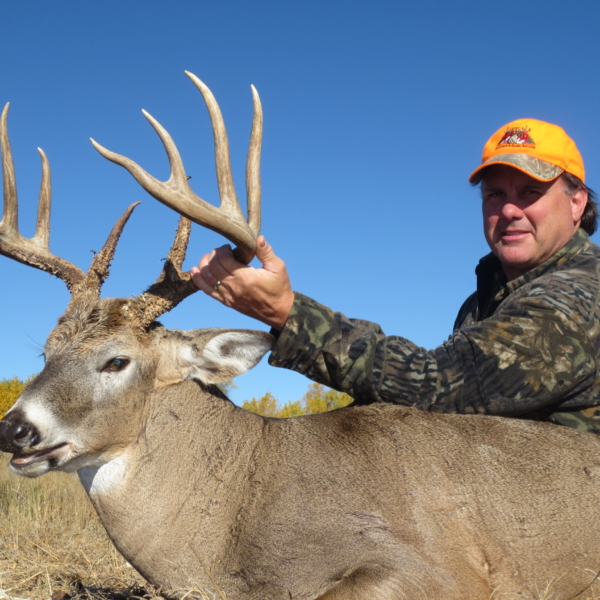 Fully Guided Trophy Mule Deer Hunts in Colorado | J&D Outfitters