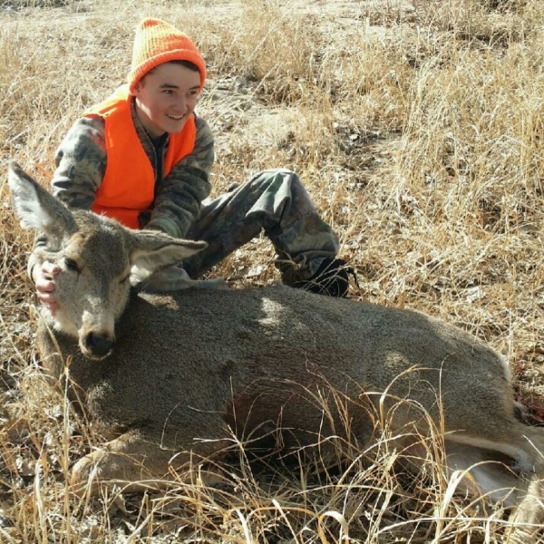 Fully Guided Trophy Mule Deer Hunts in Colorado | J&D Outfitters